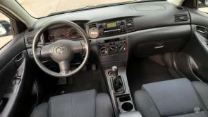 Grey Toyota Corolla 2006 in Vilnius, with an engine capacity of 1.40 L and mileage of 215 thousand km for 1700 €, photo 16 on AUTOMOTO.COM.LV