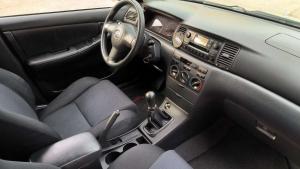 Grey Toyota Corolla 2006 in Vilnius, with an engine capacity of 1.40 L and mileage of 215 thousand km for 1700 €, photo 24 on AUTOMOTO.COM.LV