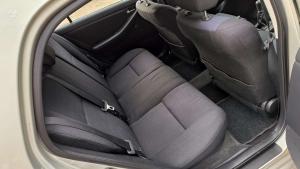 Grey Toyota Corolla 2006 in Vilnius, with an engine capacity of 1.40 L and mileage of 215 thousand km for 1700 €, photo 27 on AUTOMOTO.COM.LV