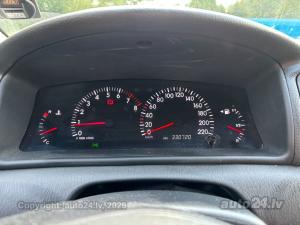 Серый Тойота Королла 2006 в Таллин, объемом двигателя 1.60 л и пробегом 331 тыс. км за 2800 €, фото 6 на AUTOMOTO.COM.LV