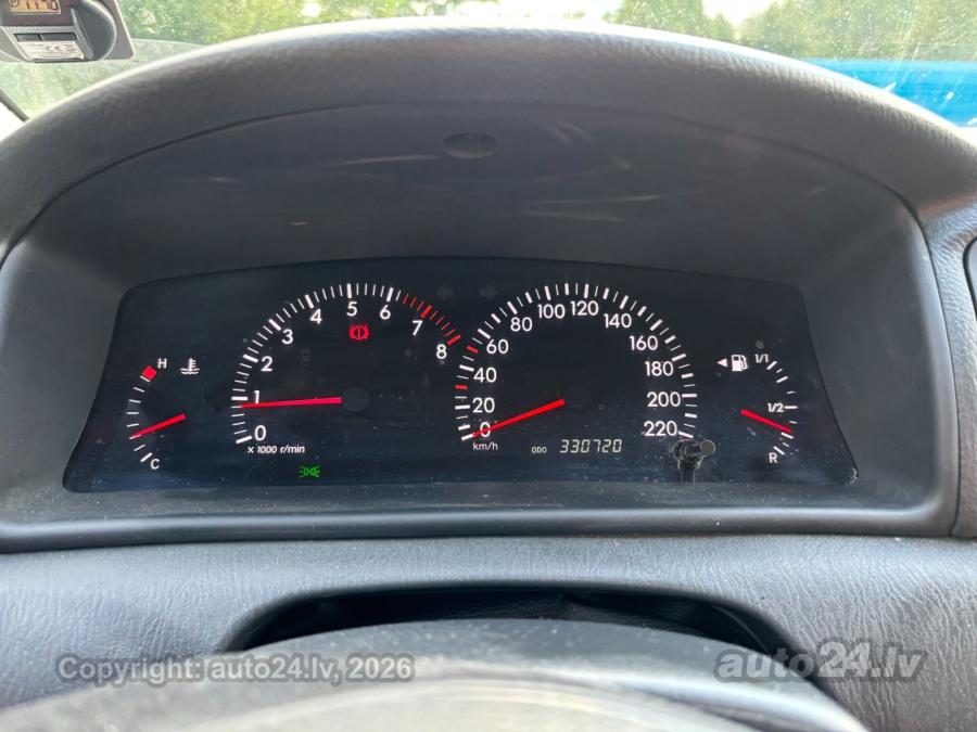 Серый Тойота Королла 2006 в Таллин, объемом двигателя 1.60 л и пробегом 331 тыс. км за 2800 €, фото 6 на AUTOMOTO.COM.LV