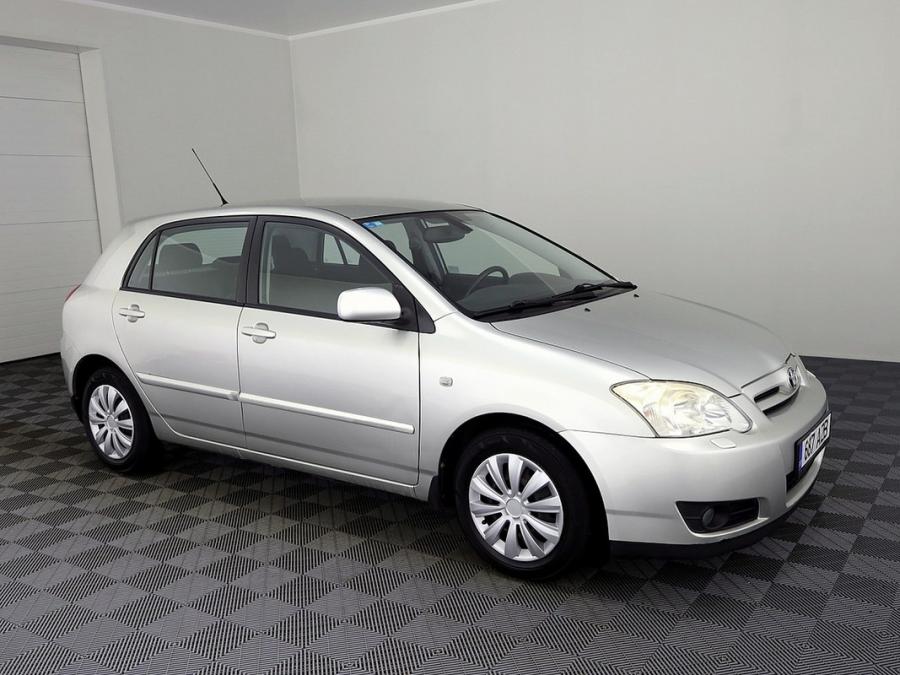 Pelēks Toyota Corolla 2006 Tallina, ar dzinēja tilpumu 1.60 L un nobraukumu 139 tūkst. km par 2599 €, foto 10 vietnē AUTOMOTO.COM.LV