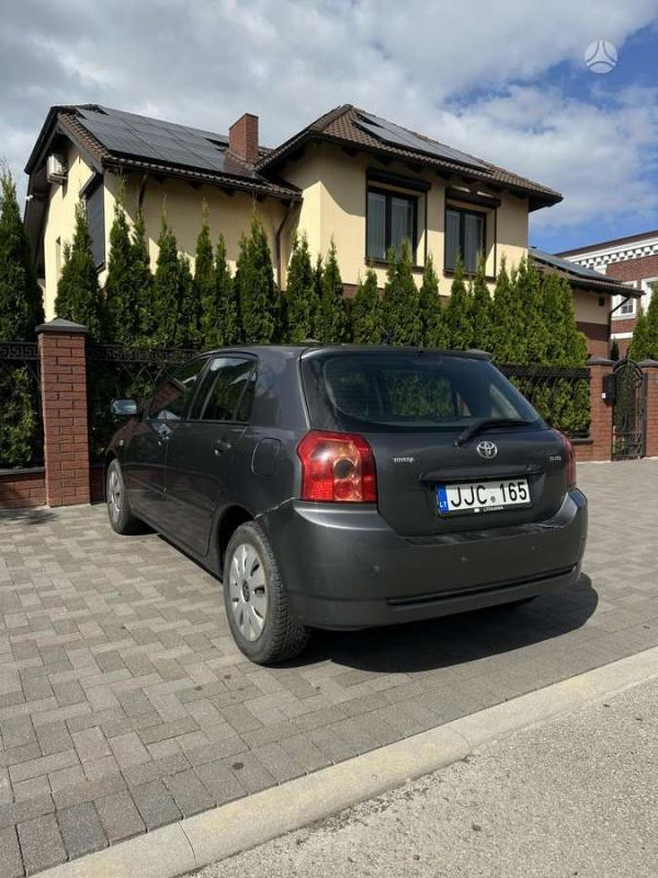 Pelēks Toyota Corolla 2007 Klaipėda, ar dzinēja tilpumu 0.00 L un nobraukumu 280 tūkst. km par 1700 €, foto 5 vietnē AUTOMOTO.COM.LV