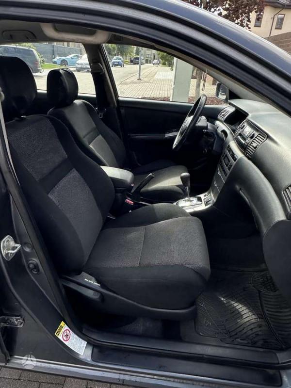 Pelēks Toyota Corolla 2007 Klaipėda, ar dzinēja tilpumu 0.00 L un nobraukumu 280 tūkst. km par 1700 €, foto 11 vietnē AUTOMOTO.COM.LV
