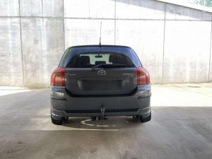 Pelēks Toyota Corolla 2007 Viļņa, ar dzinēja tilpumu 2.00 L un nobraukumu 253 tūkst. km par 2900 €, foto 4 vietnē AUTOMOTO.COM.LV