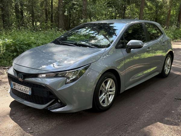 Grey Toyota Corolla 2019 in Taurage, with an engine capacity of 1.80 L and mileage of 186 thousand km for 12900 €, photo 1 on AUTOMOTO.COM.LV