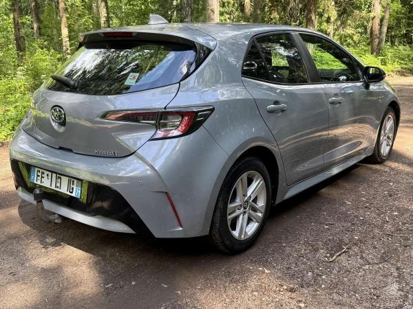 Grey Toyota Corolla 2019 in Taurage, with an engine capacity of 1.80 L and mileage of 186 thousand km for 12900 €, photo 6 on AUTOMOTO.COM.LV