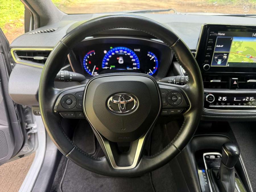Pelēks Toyota Corolla 2019 Tauragė, ar dzinēja tilpumu 1.80 L un nobraukumu 186 tūkst. km par 12900 €, foto 16 vietnē AUTOMOTO.COM.LV