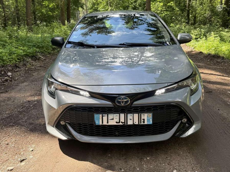 Серый Тойота Королла 2019 в Таураге, объемом двигателя 1.80 л и пробегом 186 тыс. км за 12900 €, фото 4 на AUTOMOTO.COM.LV