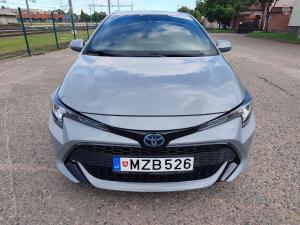 Grey Toyota Corolla 2019 in Siauliai, with an engine capacity of 1.80 L and mileage of 78 thousand km for 16200 €, photo 3 on AUTOMOTO.COM.LV