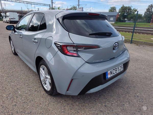 Pelēks Toyota Corolla 2019 Šauļi, ar dzinēja tilpumu 1.80 L un nobraukumu 78 tūkst. km par 16200 €, foto 6 vietnē AUTOMOTO.COM.LV