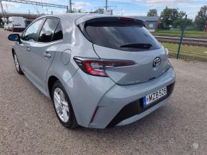 Grey Toyota Corolla 2019 in Siauliai, with an engine capacity of 1.80 L and mileage of 78 thousand km for 16200 €, photo 7 on AUTOMOTO.COM.LV