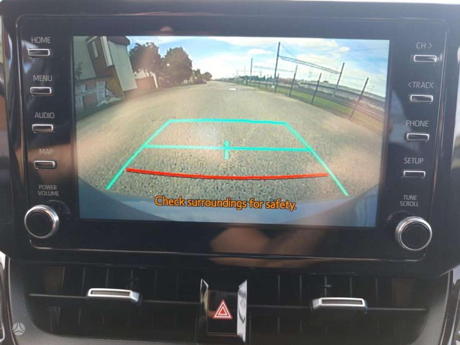 Grey Toyota Corolla 2019 in Siauliai, with an engine capacity of 1.80 L and mileage of 78 thousand km for 16200 €, photo 20 on AUTOMOTO.COM.LV
