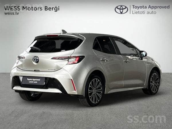 Pelēks Toyota Corolla 2019 Rīga, ar dzinēja tilpumu 1.80 L un nobraukumu 135 tūkst. km par 15990 €, foto 3 vietnē AUTOMOTO.COM.LV