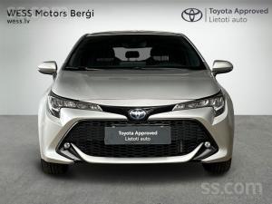 Серый Тойота Королла 2019 в Рига, объемом двигателя 1.80 л и пробегом 135 тыс. км за 15990 €, фото 6 на AUTOMOTO.COM.LV