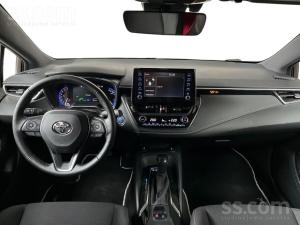 Серый Тойота Королла 2019 в Рига, объемом двигателя 1.80 л и пробегом 135 тыс. км за 15990 €, фото 9 на AUTOMOTO.COM.LV
