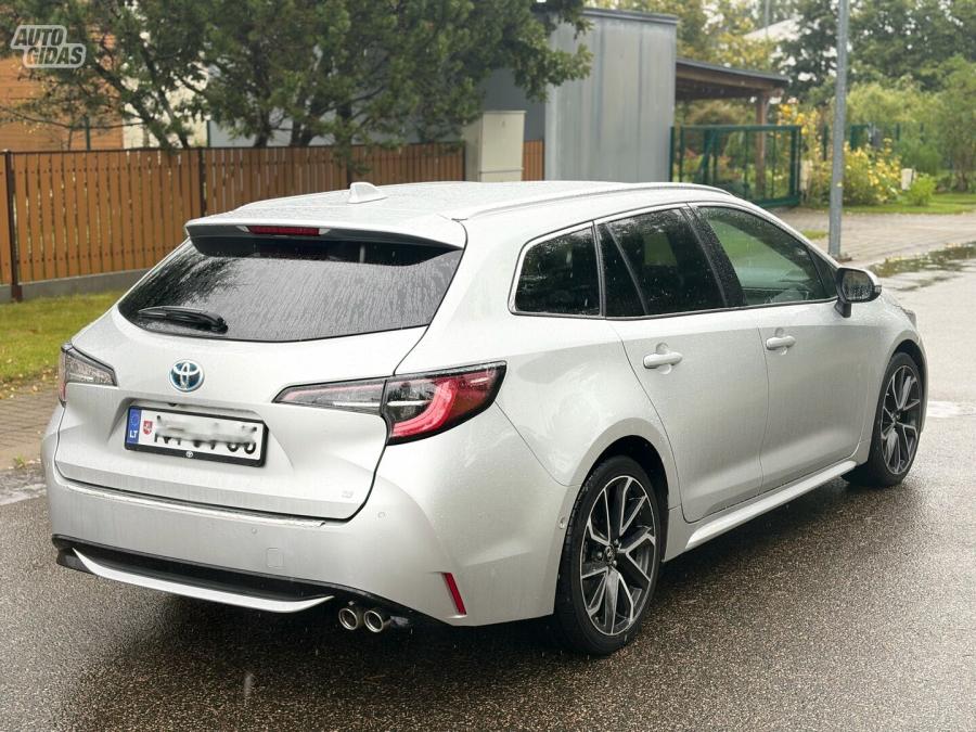 Grey Toyota Corolla 2019 in Vilnius, with an engine capacity of 2.00 L and mileage of 66 thousand km for 15500 €, photo 11 on AUTOMOTO.COM.LV