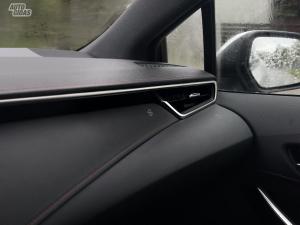 Grey Toyota Corolla 2019 in Vilnius, with an engine capacity of 2.00 L and mileage of 66 thousand km for 15500 €, photo 36 on AUTOMOTO.COM.LV