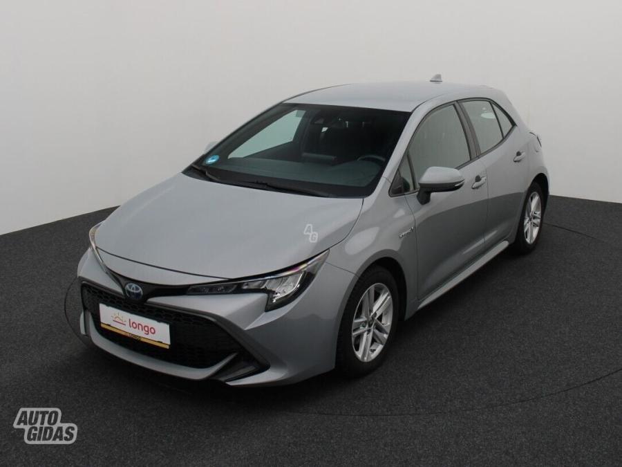 Grey Toyota Corolla 2020 in Vilnius, with an engine capacity of 1.80 L and mileage of 206 thousand km for 14399 €, photo 1 on AUTOMOTO.COM.LV