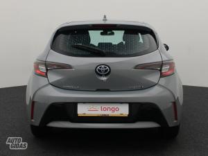 Grey Toyota Corolla 2020 in Vilnius, with an engine capacity of 1.80 L and mileage of 206 thousand km for 14399 €, photo 5 on AUTOMOTO.COM.LV