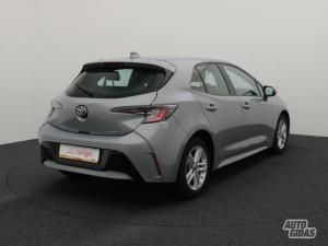 Grey Toyota Corolla 2020 in Vilnius, with an engine capacity of 1.80 L and mileage of 206 thousand km for 14399 €, photo 8 on AUTOMOTO.COM.LV
