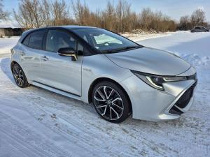 Pelēks Toyota Corolla 2020 Panevēža, ar dzinēja tilpumu 1.99 L un nobraukumu 60 tūkst. km par 17300 €, foto 2 vietnē AUTOMOTO.COM.LV