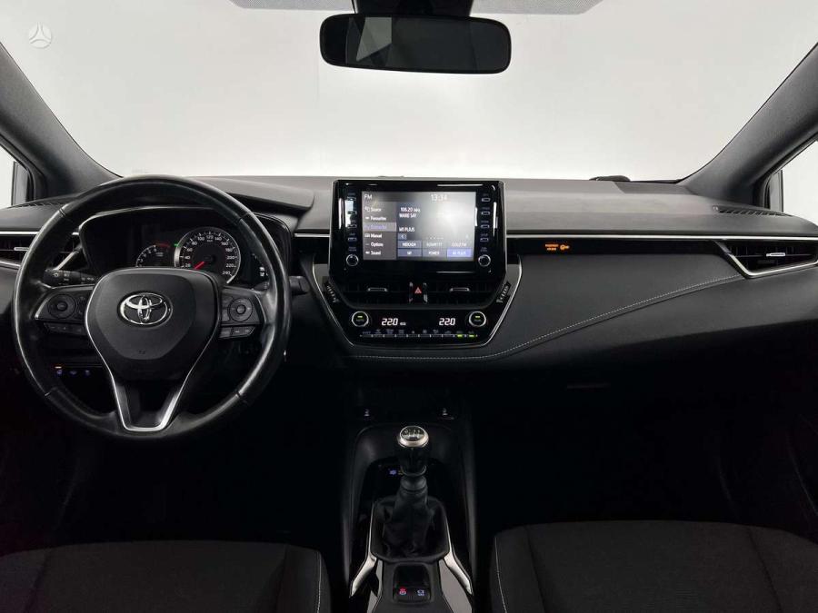 Pelēks Toyota Corolla 2020 Viļņa, ar dzinēja tilpumu 1.20 L un nobraukumu 73 tūkst. km par 14900 €, foto 9 vietnē AUTOMOTO.COM.LV