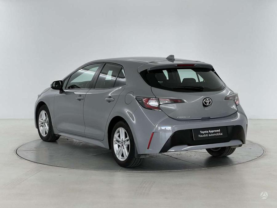 Pelēks Toyota Corolla 2020 Viļņa, ar dzinēja tilpumu 1.20 L un nobraukumu 73 tūkst. km par 14900 €, foto 18 vietnē AUTOMOTO.COM.LV