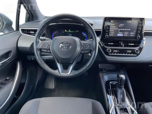 Pelēks Toyota Corolla 2020 Rīga, ar dzinēja tilpumu 1.80 L un nobraukumu 43 tūkst. km par 18990 €, foto 10 vietnē AUTOMOTO.COM.LV