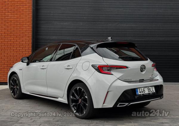Pelēks Toyota Corolla 2021 Tallina, ar dzinēja tilpumu 2.00 L un nobraukumu 82 tūkst. km par 19900 €, foto 6 vietnē AUTOMOTO.COM.LV