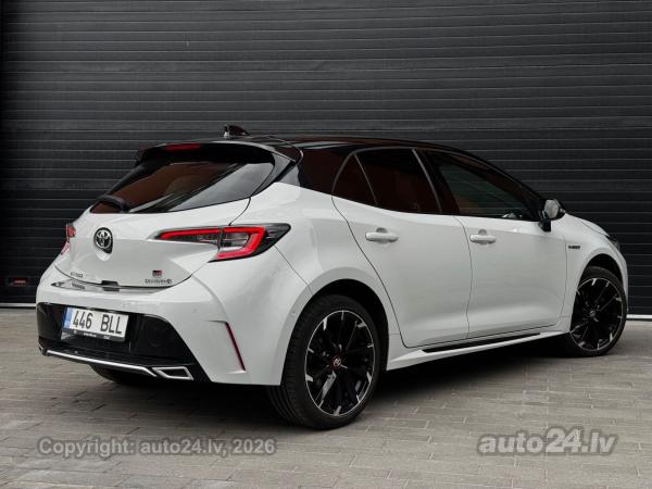 Pelēks Toyota Corolla 2021 Tallina, ar dzinēja tilpumu 2.00 L un nobraukumu 82 tūkst. km par 19900 €, foto 7 vietnē AUTOMOTO.COM.LV