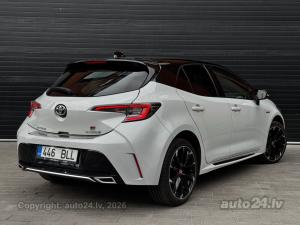 Pelēks Toyota Corolla 2021 Tallina, ar dzinēja tilpumu 2.00 L un nobraukumu 82 tūkst. km par 19900 €, foto 9 vietnē AUTOMOTO.COM.LV