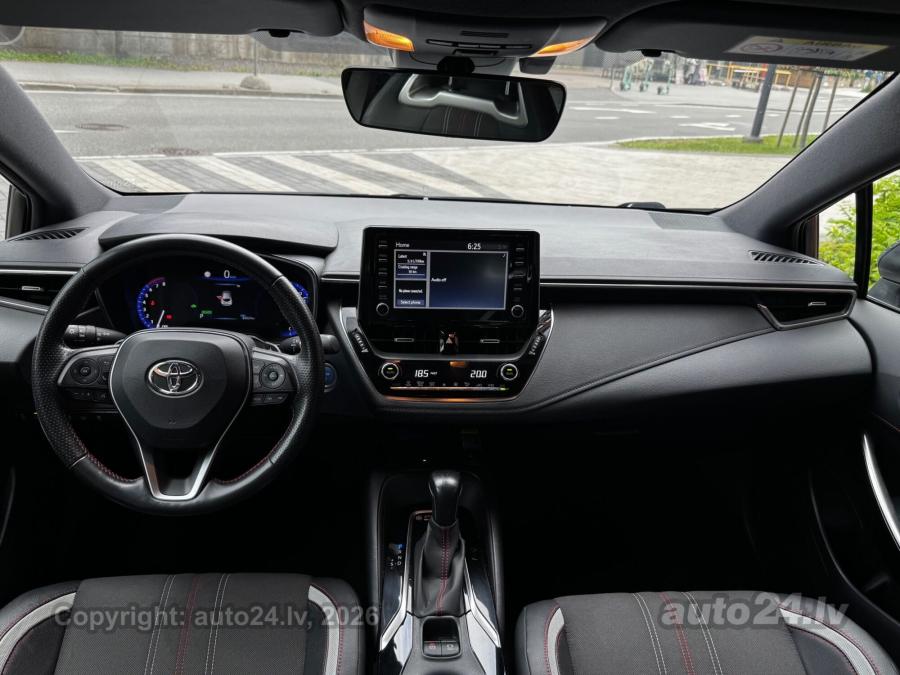 Pelēks Toyota Corolla 2021 Tallina, ar dzinēja tilpumu 2.00 L un nobraukumu 82 tūkst. km par 19900 €, foto 13 vietnē AUTOMOTO.COM.LV