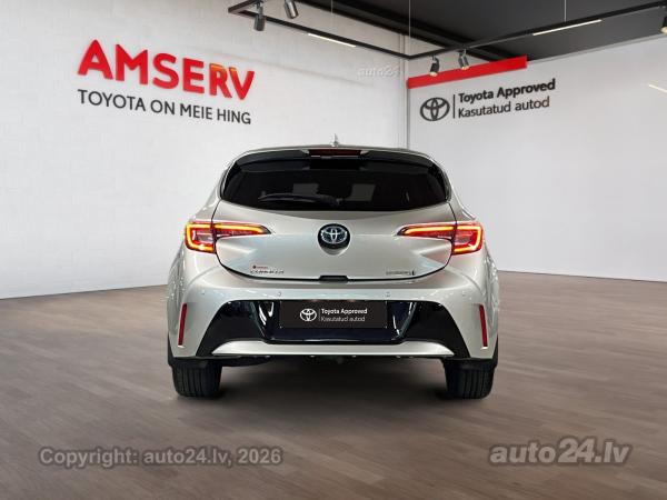 Серый Тойота Королла 2021 в Таллин, объемом двигателя 1.80 л и пробегом 42 тыс. км за 18990 €, фото 4 на AUTOMOTO.COM.LV