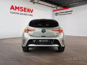 Grey Toyota Corolla 2021 in Tallinn, with an engine capacity of 1.80 L and mileage of 42 thousand km for 18990 €, photo 5 on AUTOMOTO.COM.LV