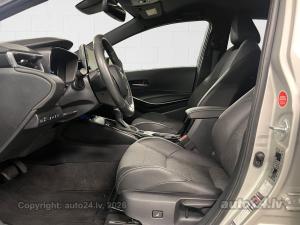 Grey Toyota Corolla 2021 in Tallinn, with an engine capacity of 1.80 L and mileage of 42 thousand km for 18990 €, photo 12 on AUTOMOTO.COM.LV