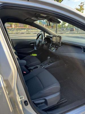Grey Toyota Corolla 2021 in Klaipeda, with an engine capacity of 1.80 L and mileage of 44 thousand km for 17500 €, photo 6 on AUTOMOTO.COM.LV