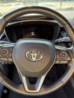 Grey Toyota Corolla 2021 in Klaipeda, with an engine capacity of 1.80 L and mileage of 44 thousand km for 17500 €, photo 12 on AUTOMOTO.COM.LV