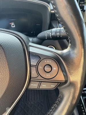 Grey Toyota Corolla 2021 in Klaipeda, with an engine capacity of 1.80 L and mileage of 44 thousand km for 17500 €, photo 13 on AUTOMOTO.COM.LV