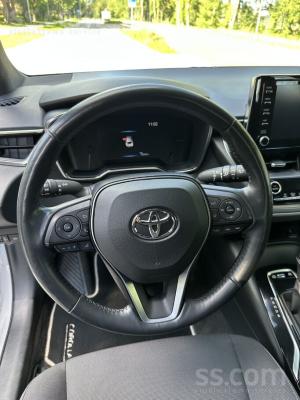 Pelēks Toyota Corolla 2021 Rīga, ar dzinēja tilpumu 1.80 L un nobraukumu 53 tūkst. km par 16900 €, foto 8 vietnē AUTOMOTO.COM.LV
