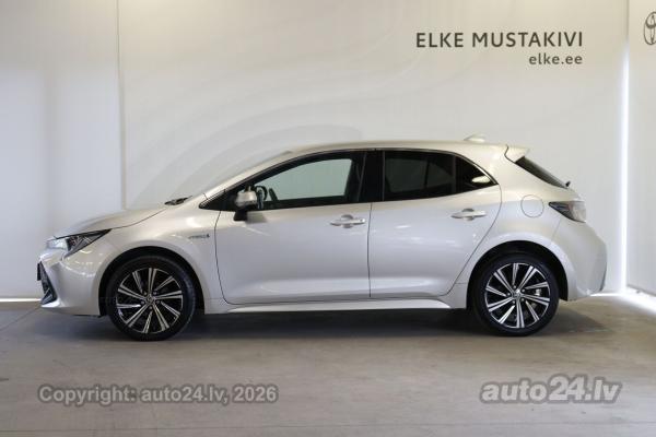 Toyota Corolla 2021 Tallina vietnē Pelēks Toyota Corolla 2021 Tallina, ar dzinēja tilpumu 1.80 L un nobraukumu 73 tūkst. km par 17400 €, foto 4 vietnē AUTOMOTO.COM.LV