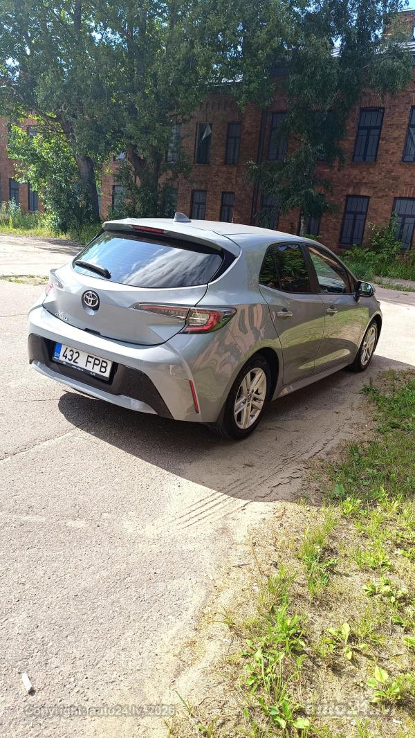 Grey Toyota Corolla 2021 in Tallinn, with an engine capacity of 1.20 L and mileage of 59 thousand km for 16500 €, photo 5 on AUTOMOTO.COM.LV