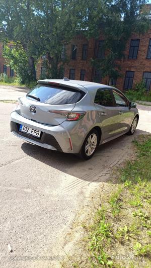 Pelēks Toyota Corolla 2021 Tallina, ar dzinēja tilpumu 1.20 L un nobraukumu 59 tūkst. km par 16500 €, foto 5 vietnē AUTOMOTO.COM.LV