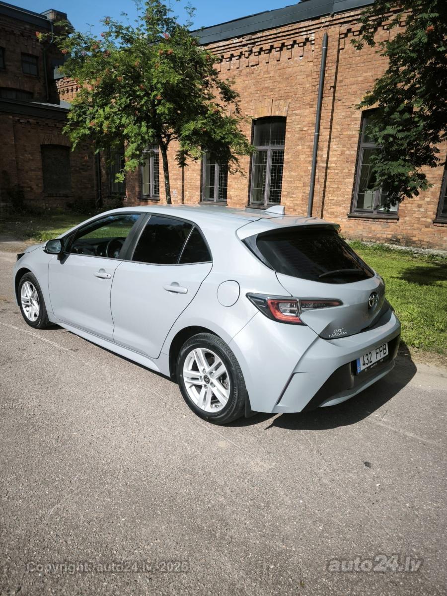 Pelēks Toyota Corolla 2021 Tallina, ar dzinēja tilpumu 1.20 L un nobraukumu 59 tūkst. km par 16500 €, foto 6 vietnē AUTOMOTO.COM.LV