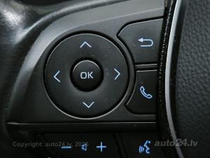Pelēks Toyota Corolla 2021 Tallina, ar dzinēja tilpumu 1.20 L un nobraukumu 59 tūkst. km par 16500 €, foto 12 vietnē AUTOMOTO.COM.LV