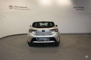 Pelēks Toyota Corolla 2021 Kauņa, ar dzinēja tilpumu 1.80 L un nobraukumu 98 tūkst. km par 18500 €, foto 5 vietnē AUTOMOTO.COM.LV