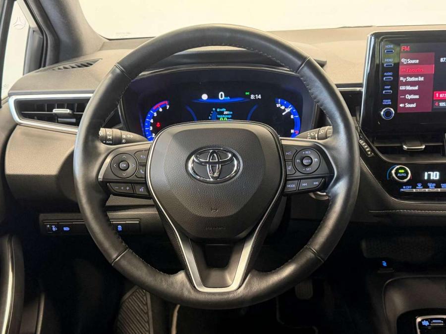 Pelēks Toyota Corolla 2021 Kauņa, ar dzinēja tilpumu 1.80 L un nobraukumu 98 tūkst. km par 18500 €, foto 13 vietnē AUTOMOTO.COM.LV
