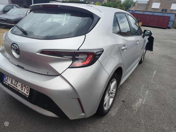 Grey Toyota Corolla 2021 in Pakruojis, with an engine capacity of 1.80 L and mileage of 65 thousand km for 12000 €, photo 11 on AUTOMOTO.COM.LV