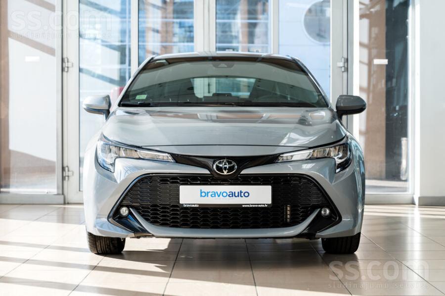 Pelēks Toyota Corolla 2022 Rīga, ar dzinēja tilpumu 1.20 L un nobraukumu 41 tūkst. km par 2900 €, foto 20 vietnē AUTOMOTO.COM.LV