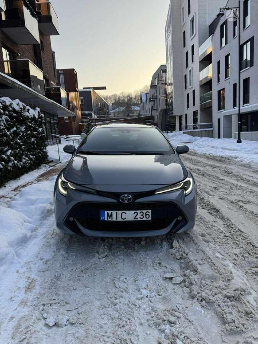Pelēks Toyota Corolla 2022 Viļņa, ar dzinēja tilpumu 1.80 L un nobraukumu 73 tūkst. km par 19999 €, foto 7 vietnē AUTOMOTO.COM.LV